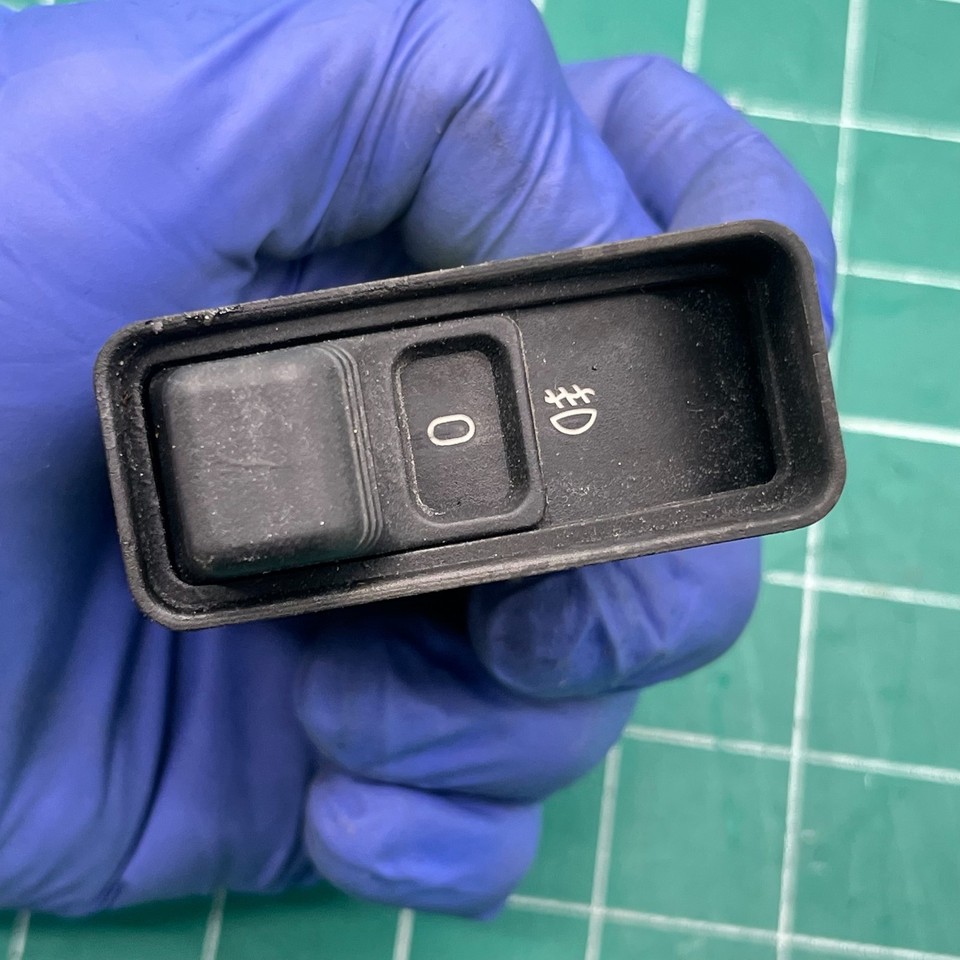 91-99 BMW E31 850i 850Ci FOG LIGHT LAMP SWITCH OEM | eBay