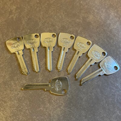 8x DOMINION YH9 YAMAHA UNCUT BLANK CAR MOTORBIKE KEY NOS NEW OLD STOCK ...