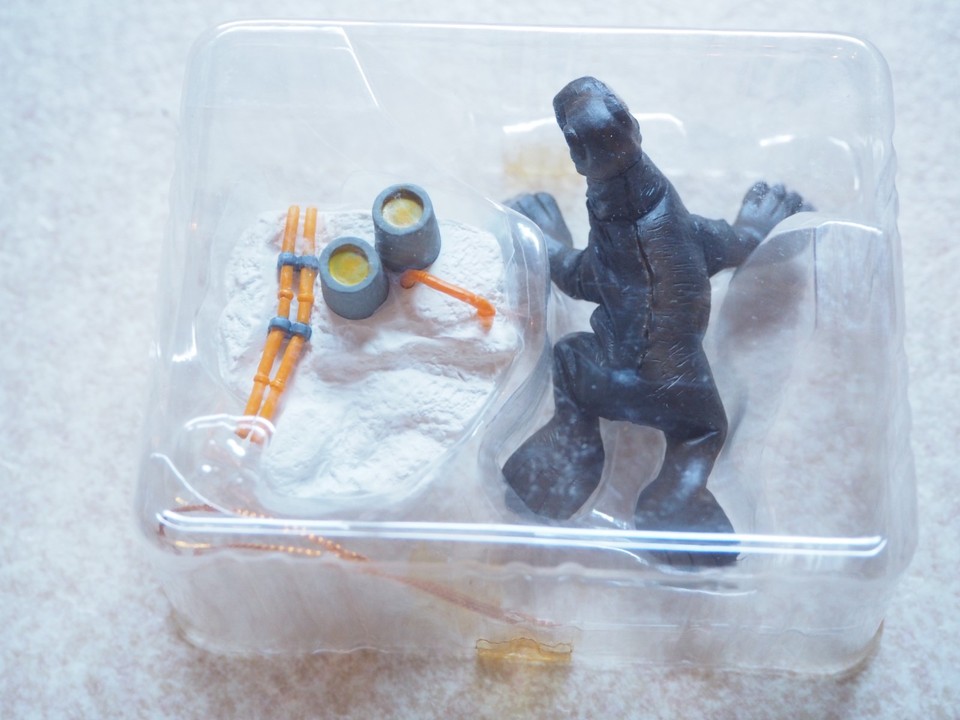 Iwakura Gorath Maguma Mini Diorama Figure Godzilla Monster Kaiju Toho ...