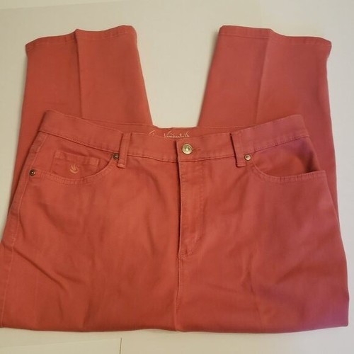 Nearly new Gloria Vanderbilt Capris in a soft peach/melon color Size 12 ...