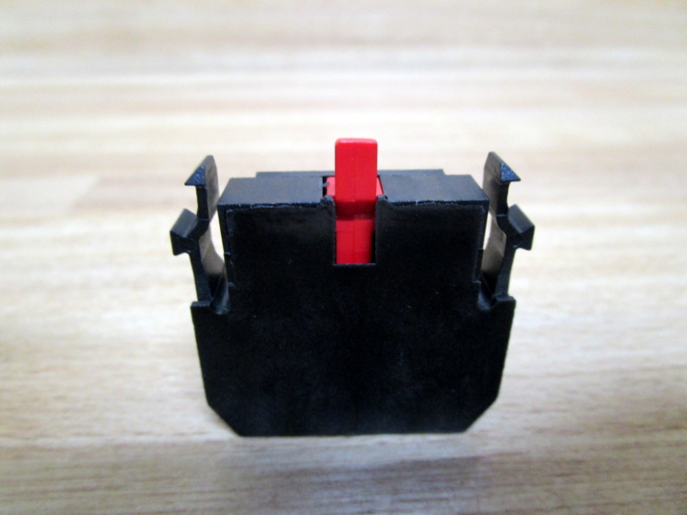 Klockner Moeller E22B1 Eaton Contact Block Cutler Hammer (Pack of 6 ...