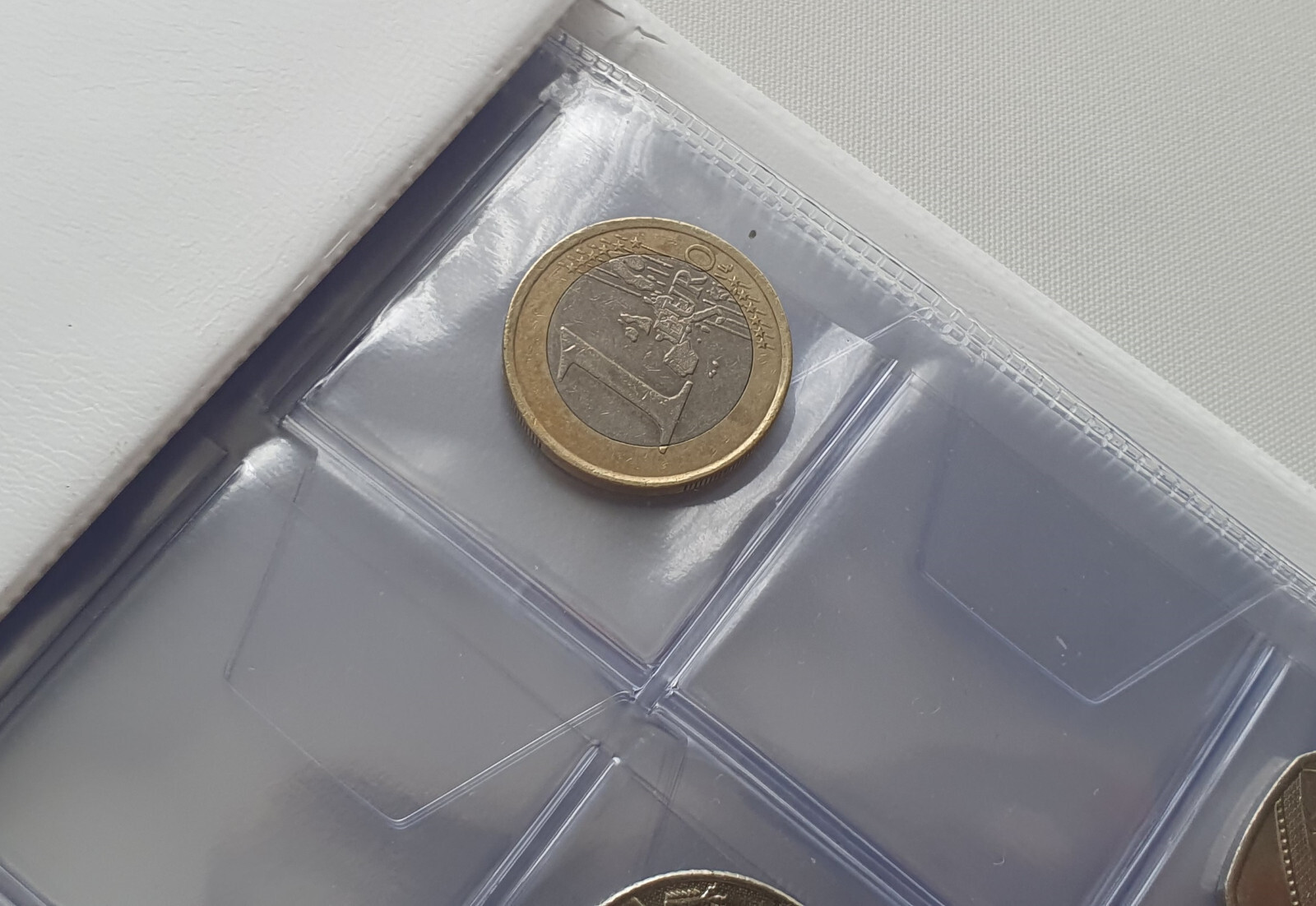 White 50p Schulz Album Coin 96 Spaces Coins Storage Folder Collector £2 ...