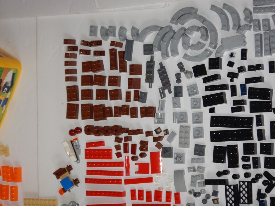 LEGO Bricks and More LEGO Creative Bucket 10662 with Instructions and ...