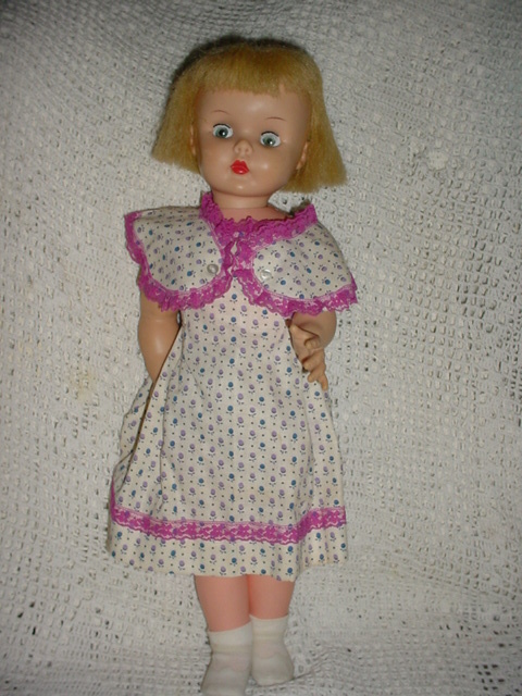 14"-T14-Horsman Horseman Ruthie-Sleep-shut eye-Bonde Hair-Pretty-Dress ...