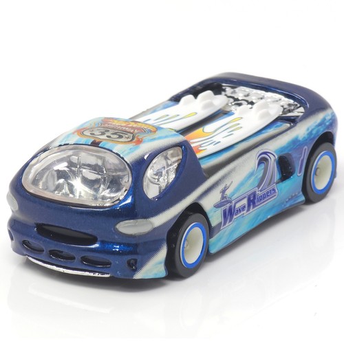 Hot Wheels Highway 35 - World Race - 1:64 Deora ll - 2002 - Vert ...