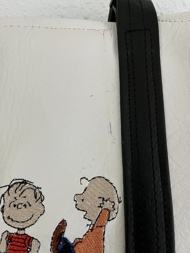 Peanuts Purse / Bag w/ Sally, Lucy, Woodstock, Snoopy, Linus & Charlie ...