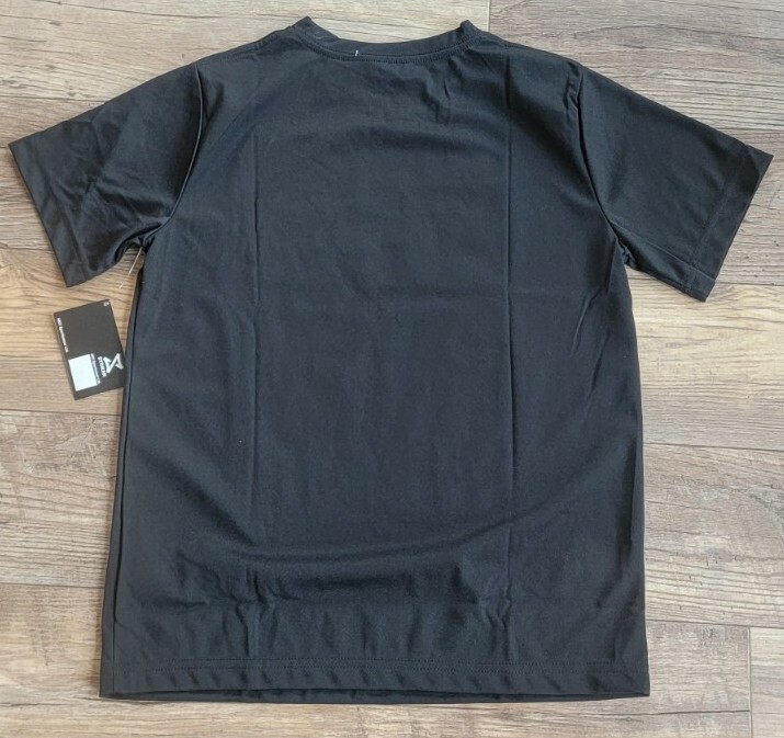 NWT Striker Boys Poly Shirt Black Crew Neck Short Sleeve NWT Striker Boys Poly Shirt Black Crew Neck Short Sleeve