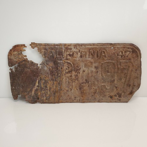 Vintage 1947 California License Plate ***197 Rusty Patina USA | eBay
