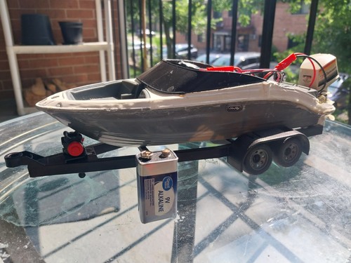 Radio Control Outboard Motor Boat With Johnson 175 Horsepower | eBay