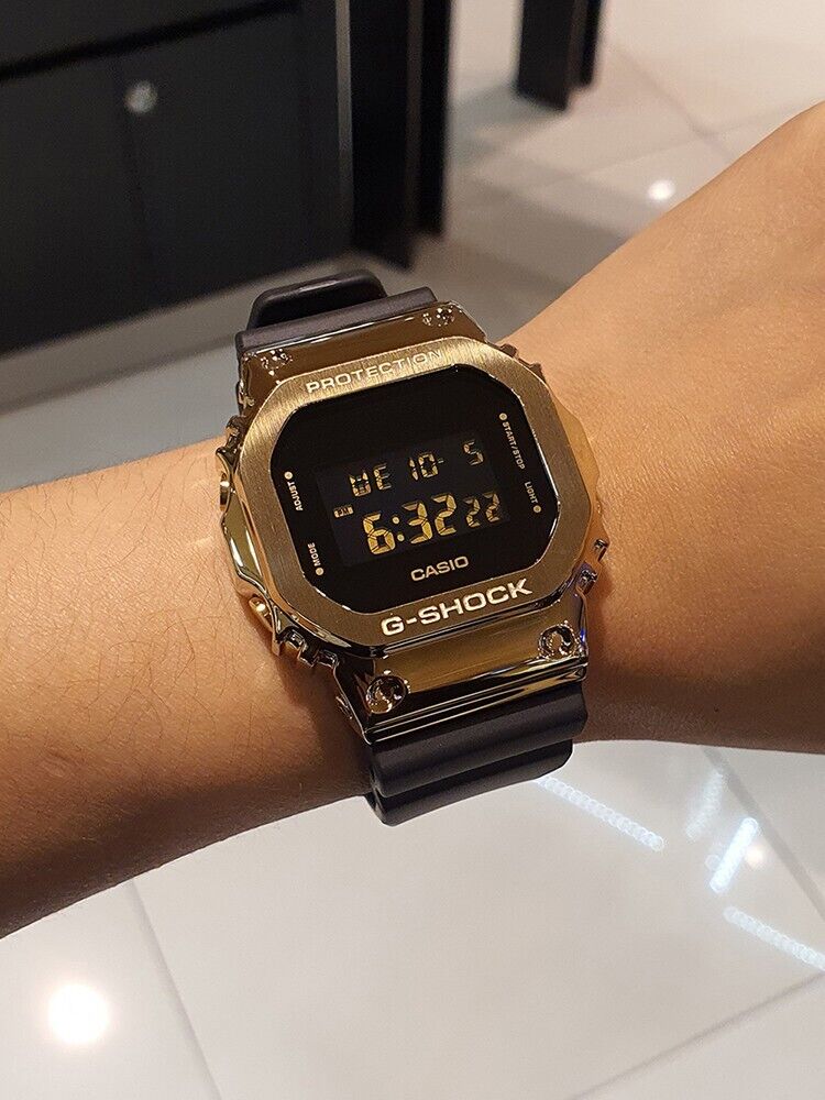 Casio G-Shock Black Resin Strap Men Watch Gold GM-5600G-9DR Casio G-Shock Black Resin Strap Men Watch Gold GM-5600G-9DR