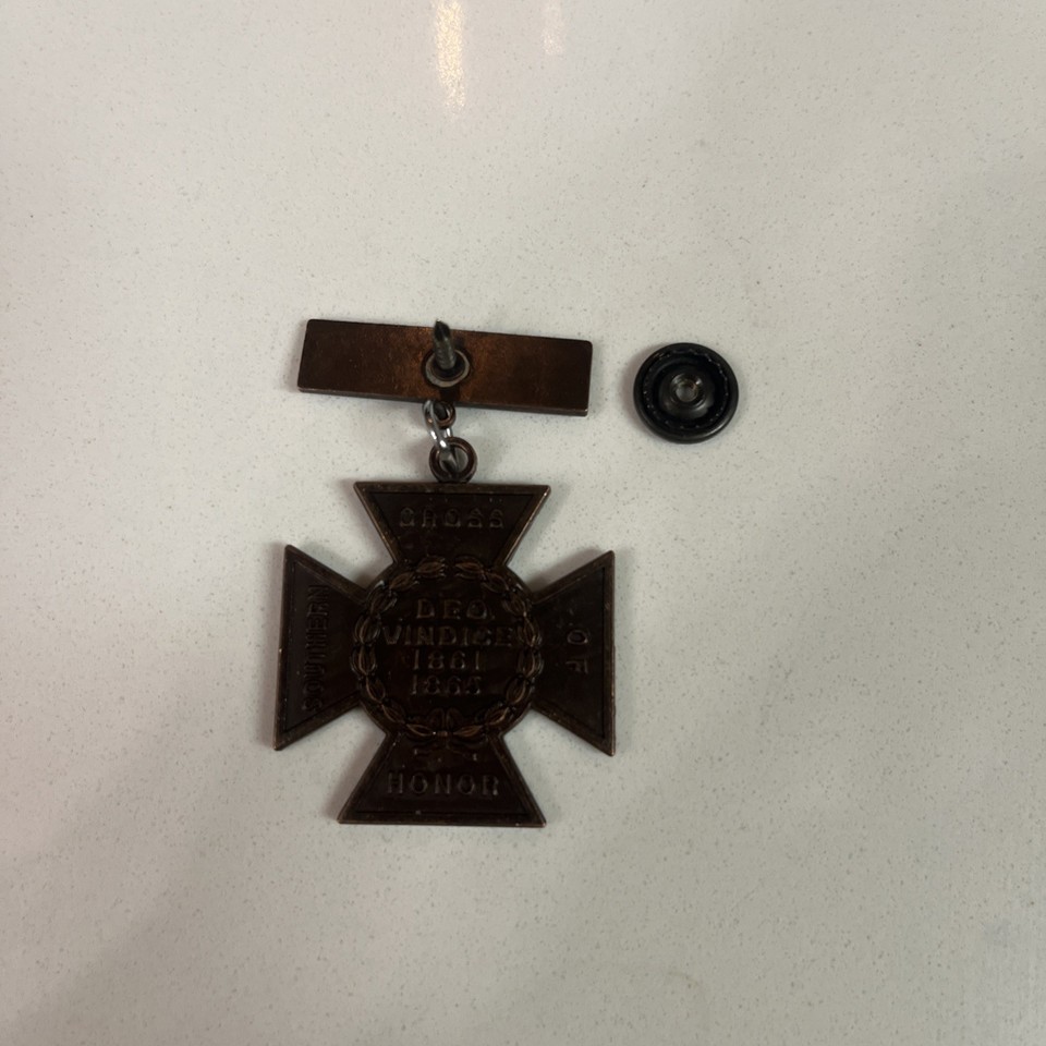 REPRO United Daughters of the Confederacy Southern Cross of Honor Medal ...