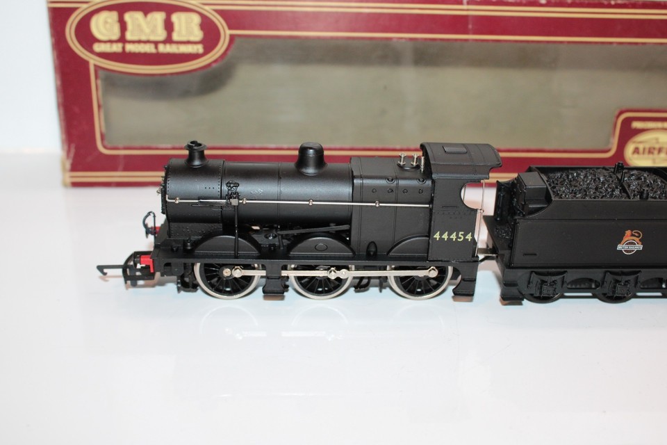 GMR Airfix OO Gauge Fowler 4F BR Black 44454 Steam Loco & Tender ...