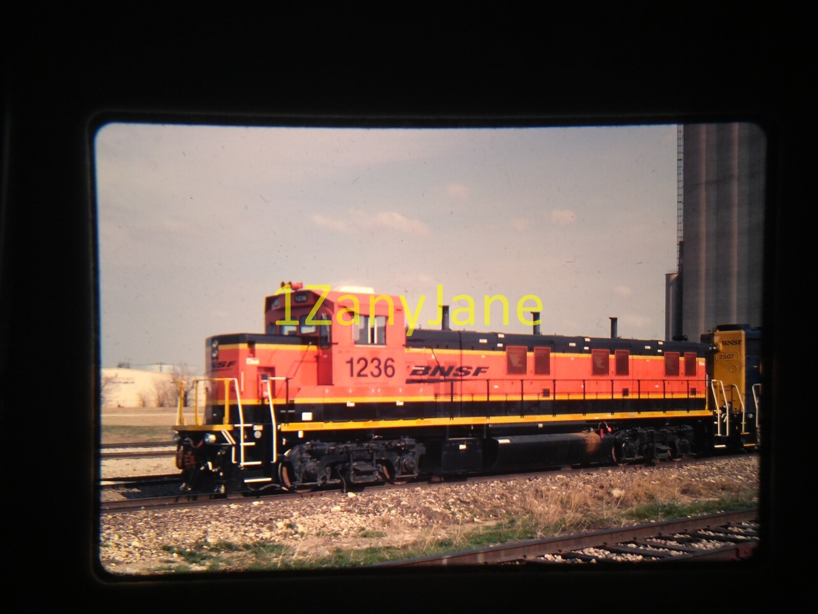 7R10 TRAIN SLIDE Railroad 35MM Photo BNSF 1236 3GS21B SAGINAW TEXAS 2 ...