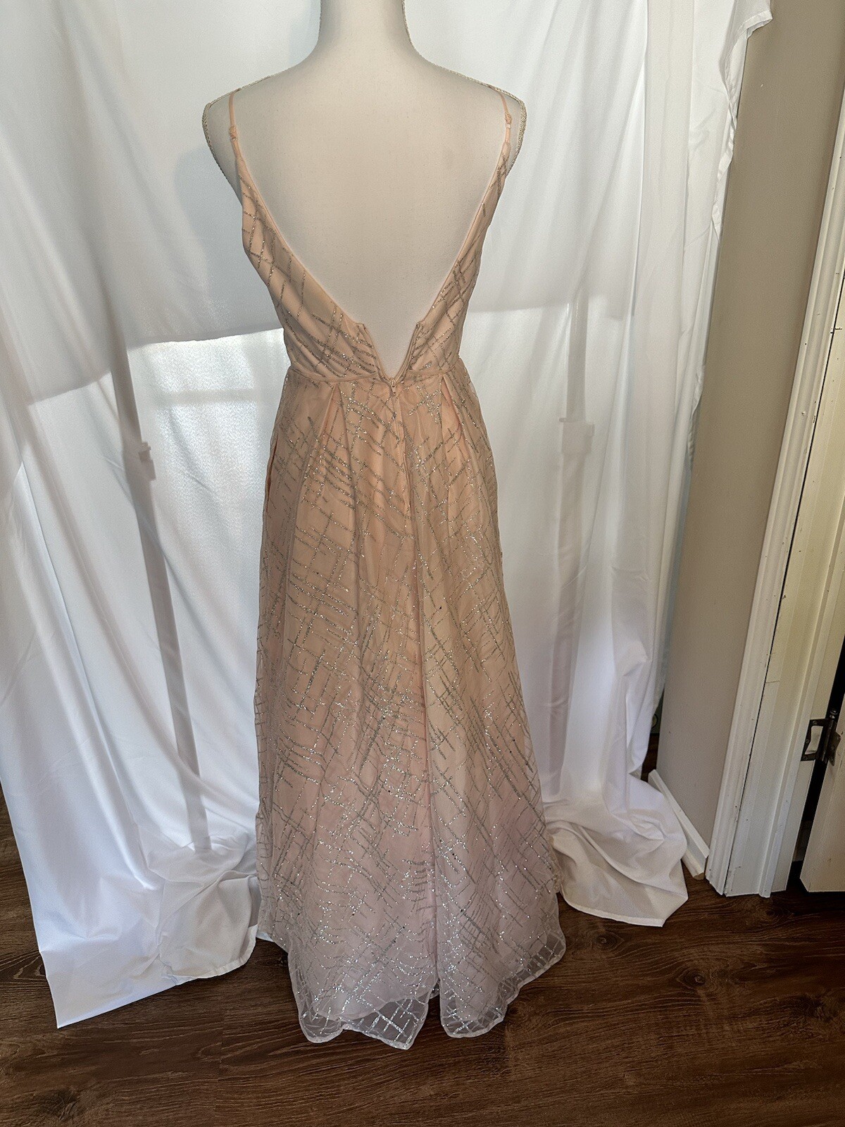 Crystal Doll Prom Dress. Pink. Size 0. - Gem