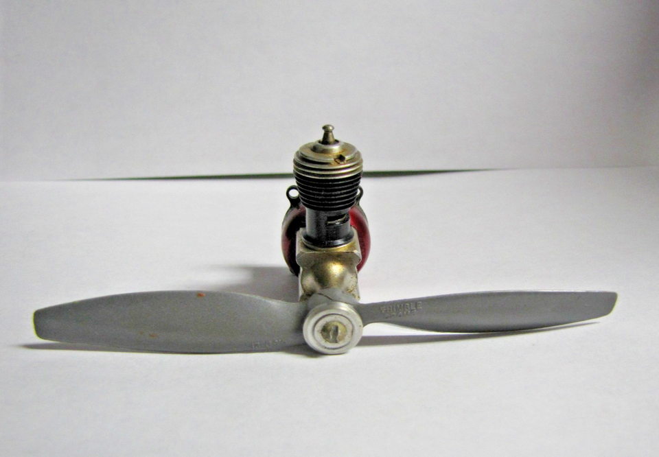 VINTAGE COX 020 PEE WEE MODEL AIRPLANE ENGINE W/ TANK AND PORPELLER RC ...