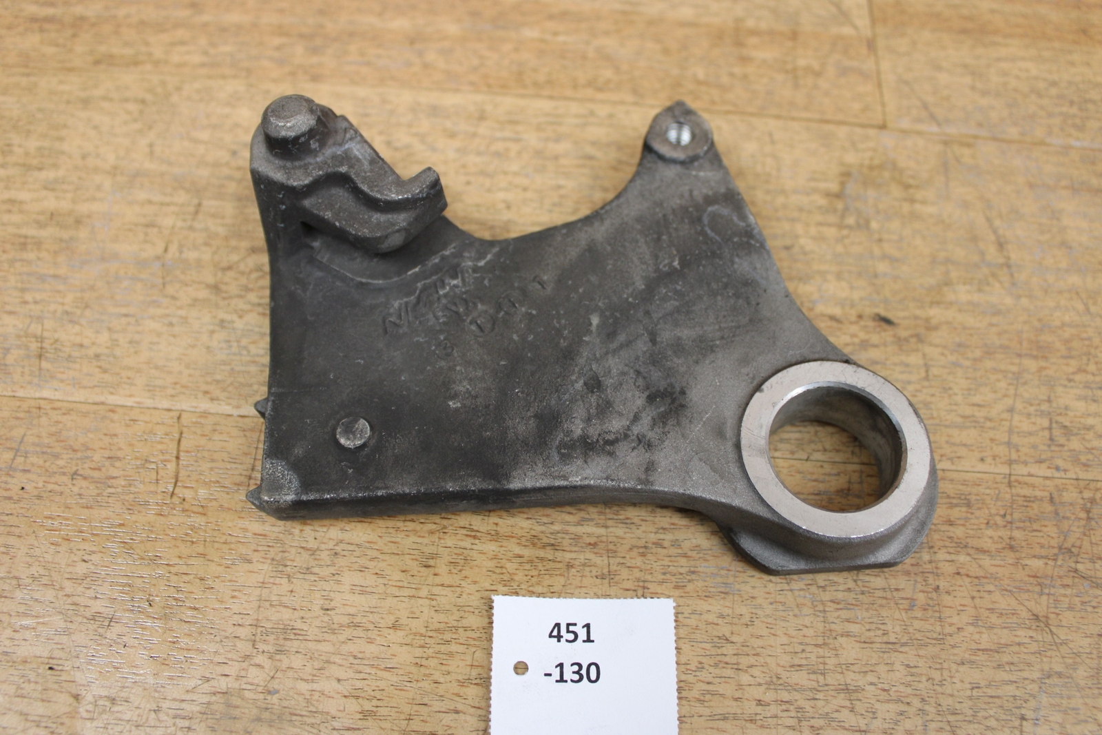 Yamaha FZ-6 Fazer RJ07 04-06 5VX-25921-50 Halter Bremssattel hinten 451 ...