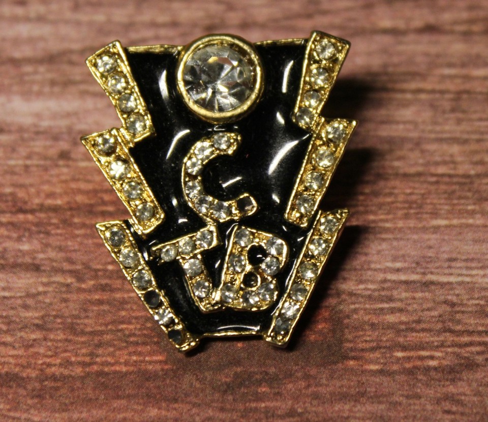 Elvis Presley - Lowell Hays *Modified Ring* TCB Pin | eBay