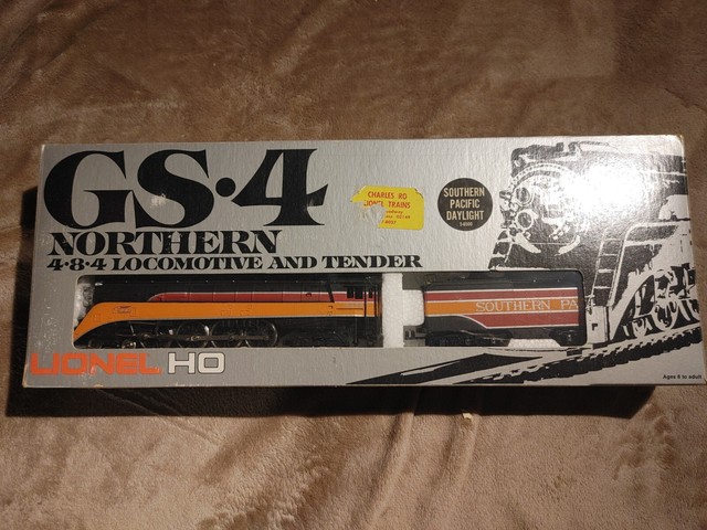 Lionel HO Scale Southern Pacific Daylight Gs4 Northern 4-8-4 for sale ...