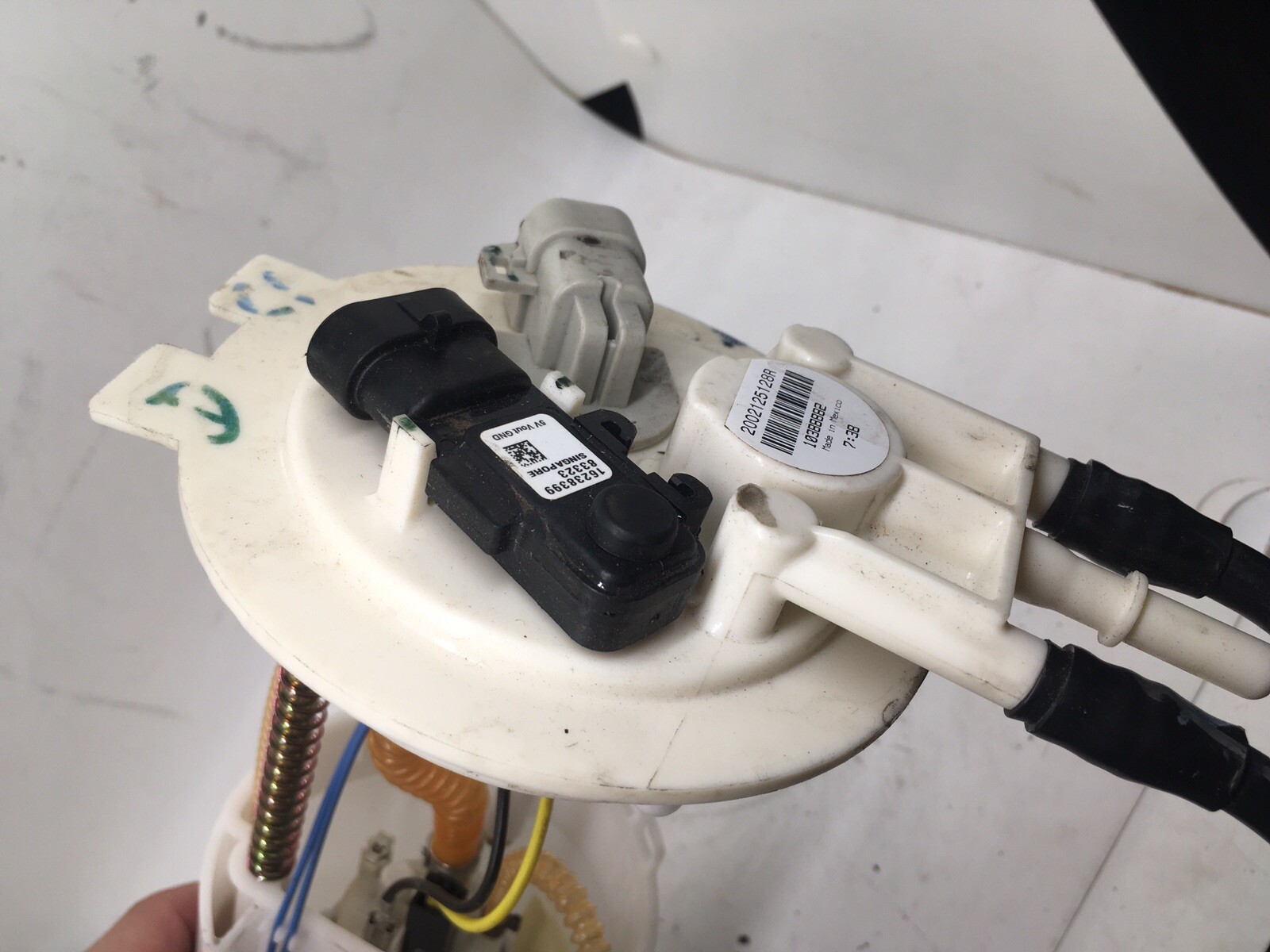 Delphi Fuel Pump Module FG0375 for Chevrolet Oldsmobile Pontiac ...