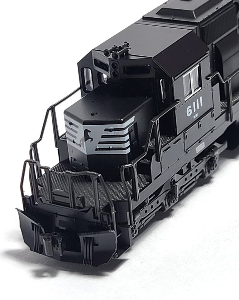 Norfolk Southern EMD SD40-2 Diesel Locomotive Cab #6111 Kato 176-4826 N ...