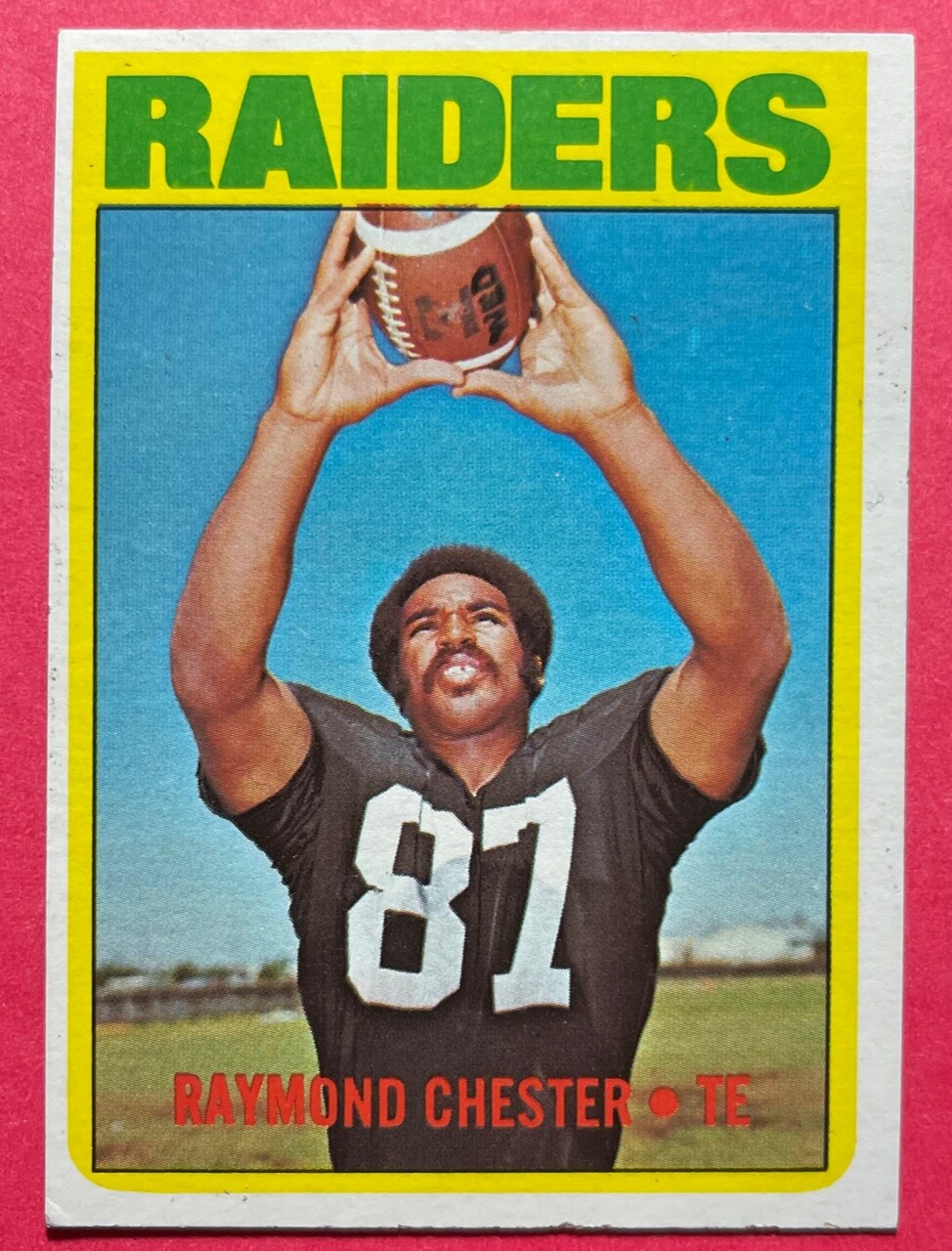 RAYMOND CHESTER 1972 TOPPS FOOTBALL RC ROOKIE CARD #143 OAKLAND RAIDERS ...