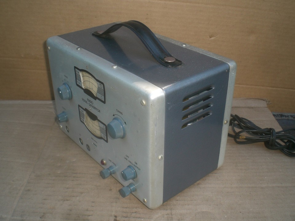Vintage RCA Audio Signal Generator Type WA-44A | eBay