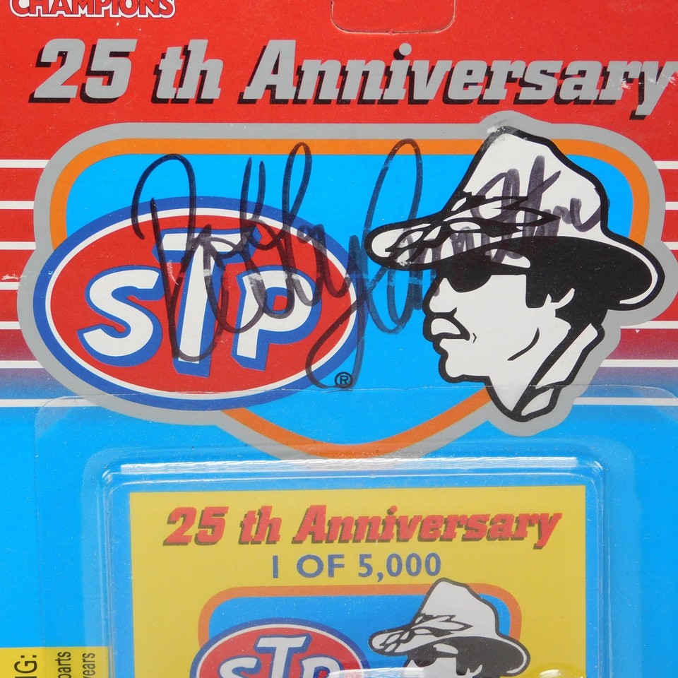 *READ* Bobby Hamilton 1996 STP Racing Champions 1:64 Nascar Diecast ...