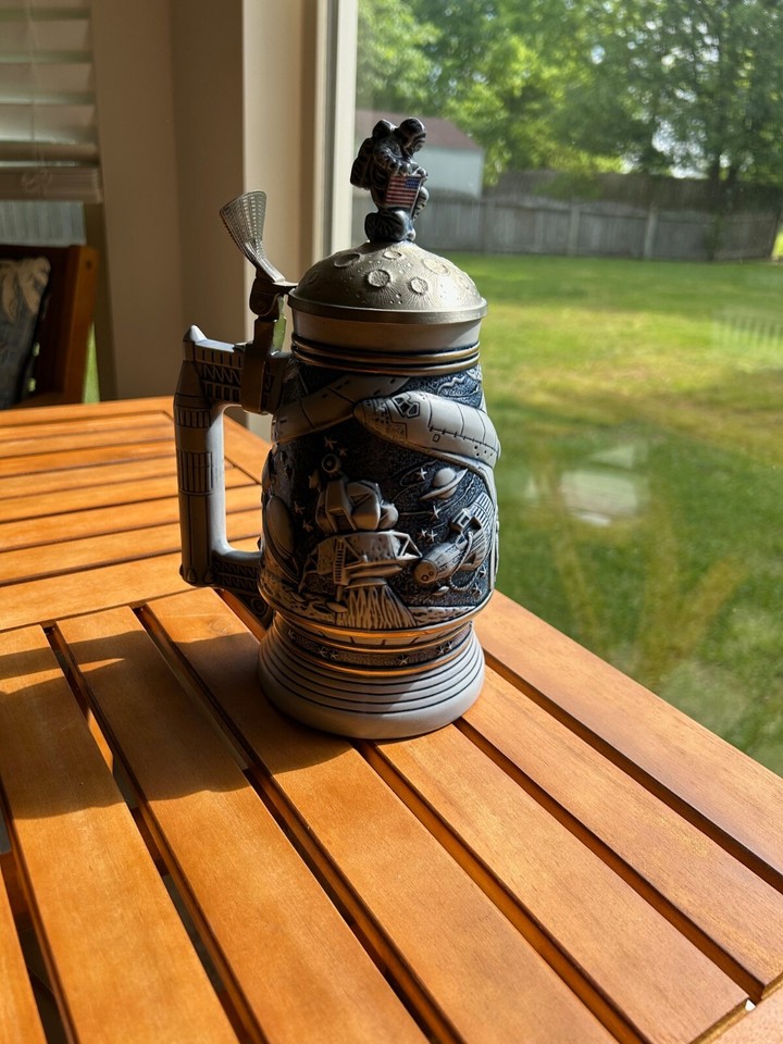 Avon Conquest of Space Stein | eBay