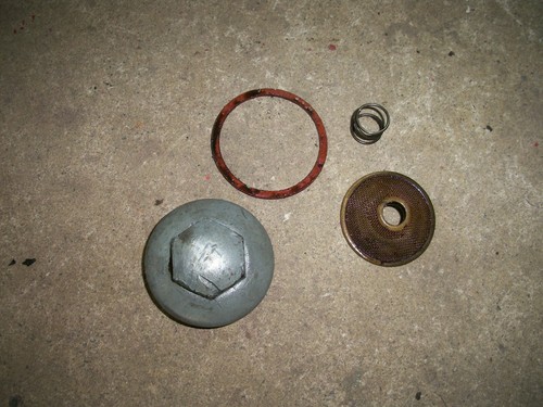 Triumph Sump Drain Crankcase Filter Spring Assembly T100 500cc Daytona ...