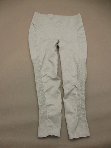 Fabletics Size M Women Stretch Pull On Breathable Athletic Crop ...