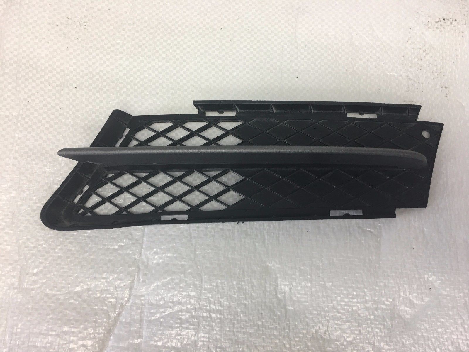 BMW 3 Series Front Bumper Left Side Grill 7154551 22944911 E90 | eBay