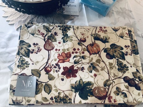 Four Fall Harvest Autumn Noble Excellence Leaves Pumpkin Placemats ...