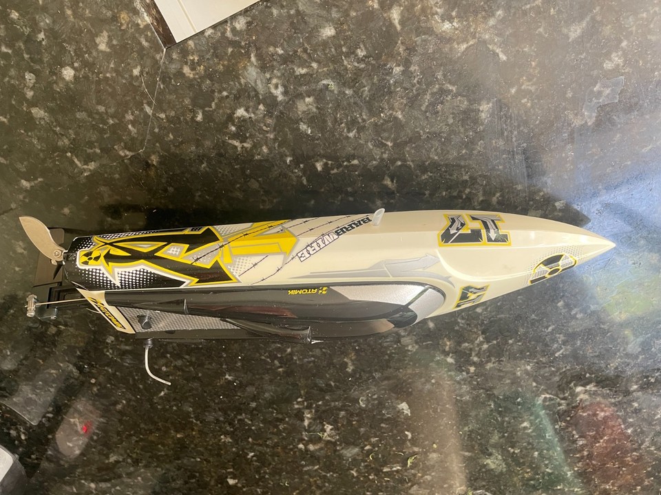 Atomik Barbwire 17" RTR Brushless RC Racing Boat | eBay