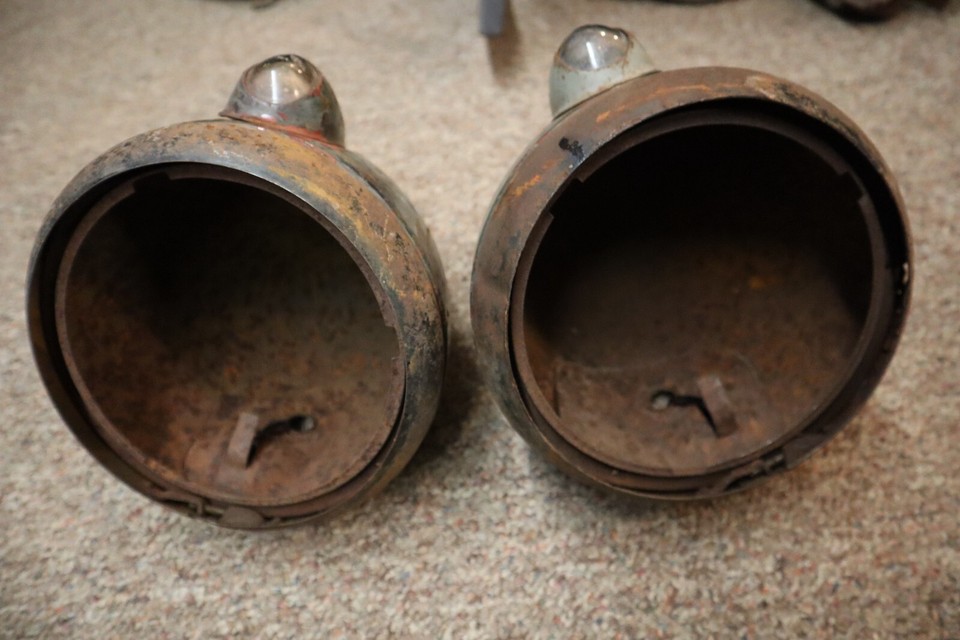 1940 ERA VINTAGE SEALED BEAM HEADLIGHT BUCKETS WITH MARKER ON TOP HOT ...