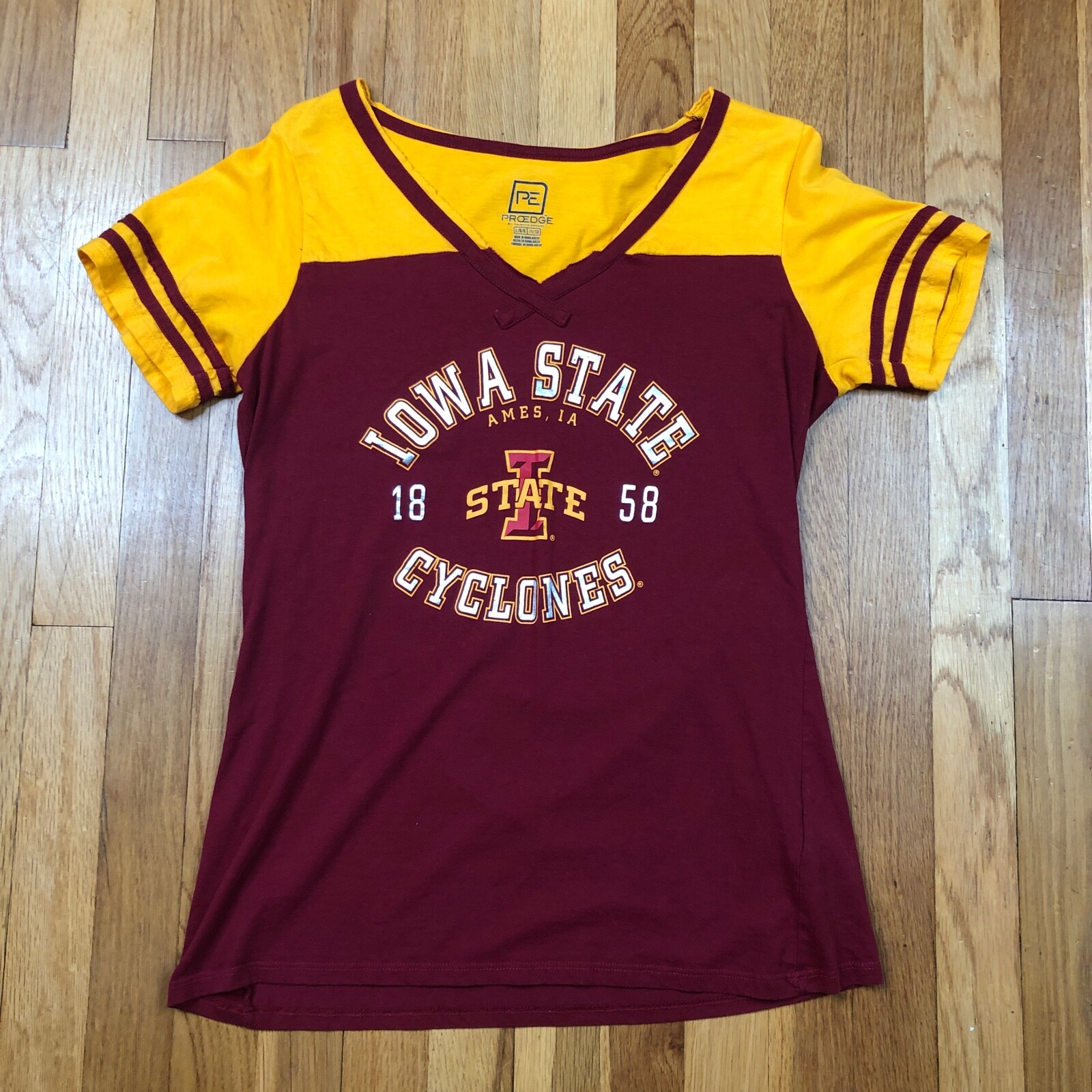 ProEdge Iowa State Cyclones Shirt Womens Medium Red Short Sleeve NCAA ...