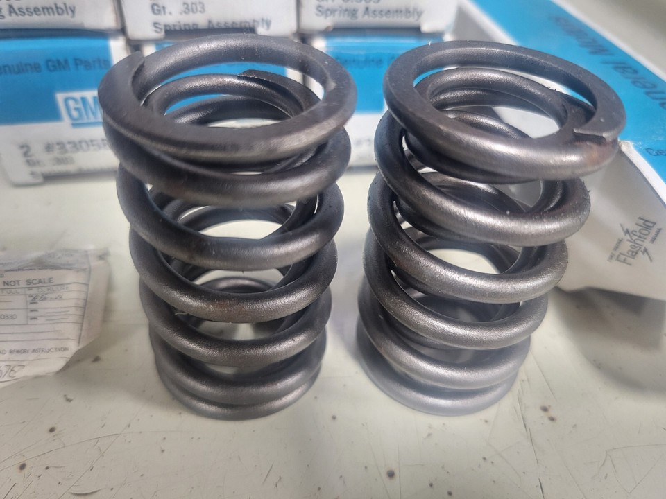 NOS 1967,1968,1969,1970 Z28 CAMARO CORVETTE 302,350 LT1 VALVE SPRINGS ...