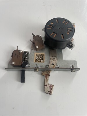 OEM GE Range Door Lock Motor Assembly WB10X20095 | eBay