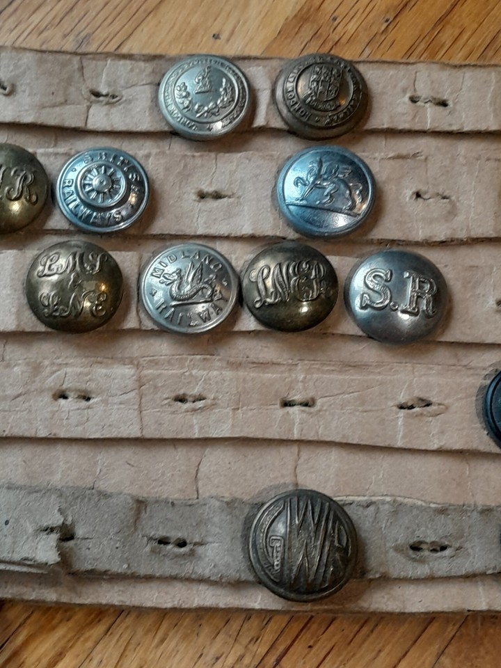 21 x Railway buttons small 16mm ELR SR AJS GWR LNER | eBay UK