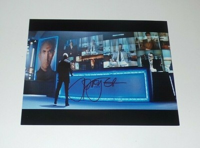 Jonathan Pryce *James Bond*, original signed photo 20x25 cm (D85A ...