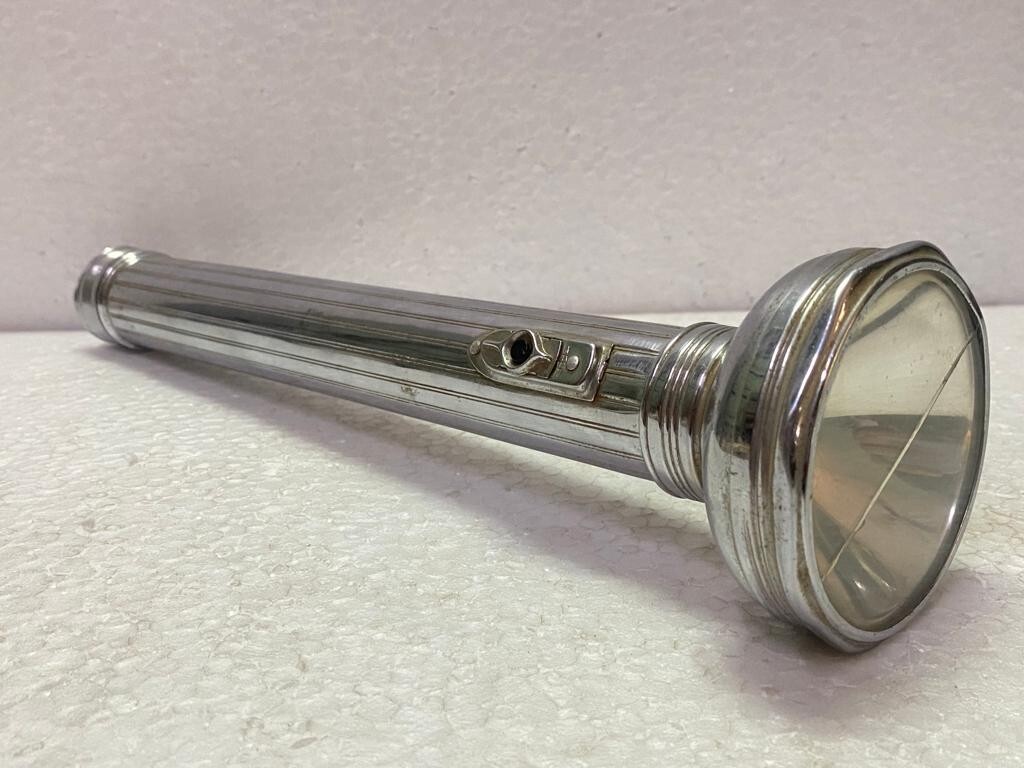 OLD VINTAGE RARE UNIQUE METAL GEEP BATTERY OPERATED CAMPING TORCH FLASH ...