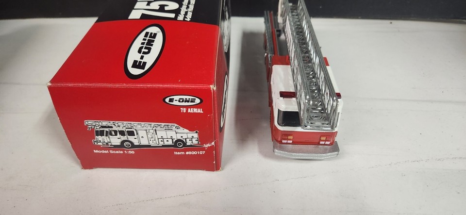 LE Conrad 5506 1/50 E-One 75' Aerial Ladder Fire Truck | eBay
