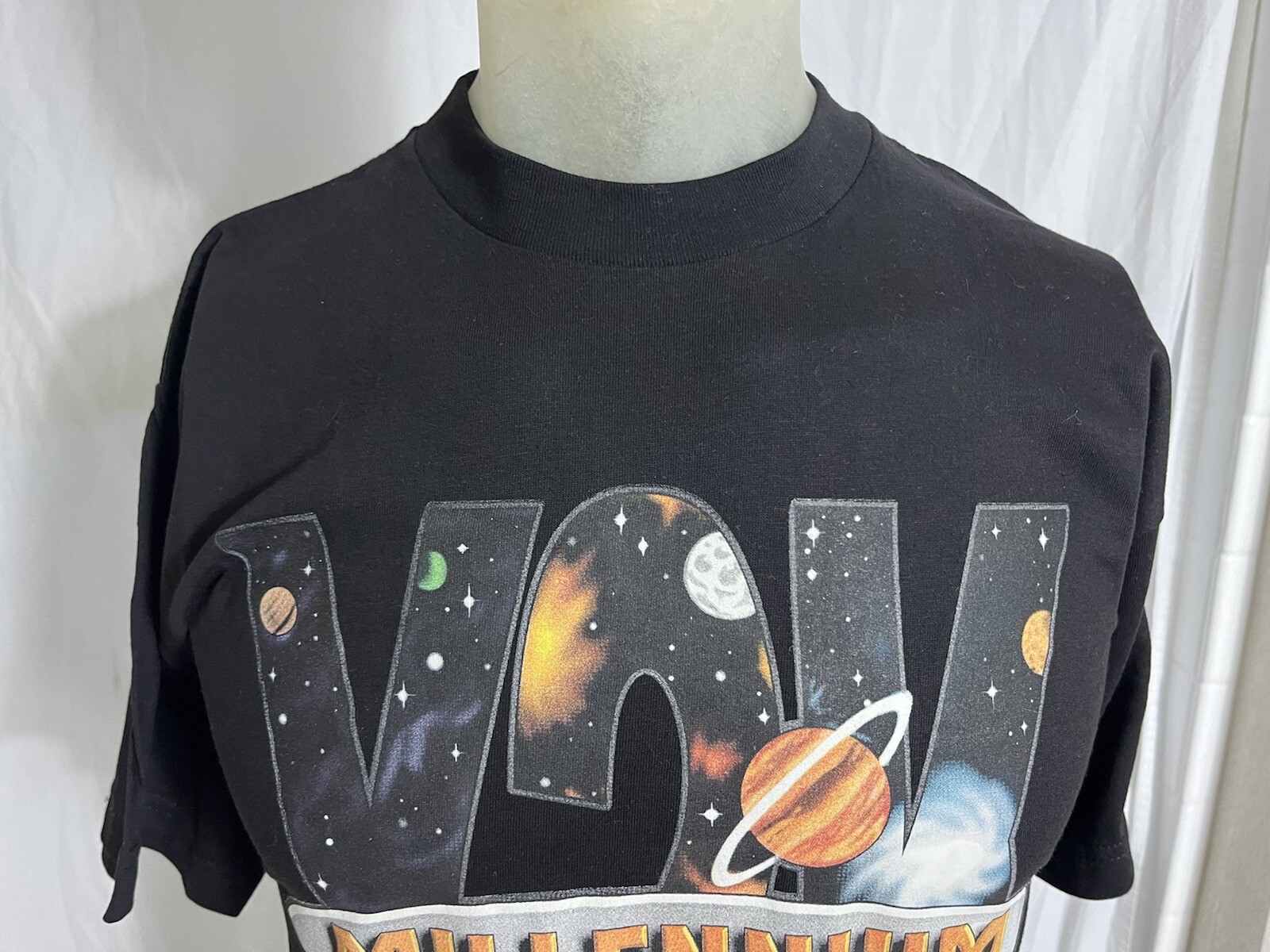 Vintage 1998 Y2K "Y2K Millennium Planet Earth" Black … - Gem