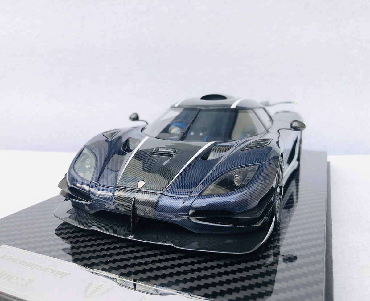 Koenigsegg Agera R Dark Blue