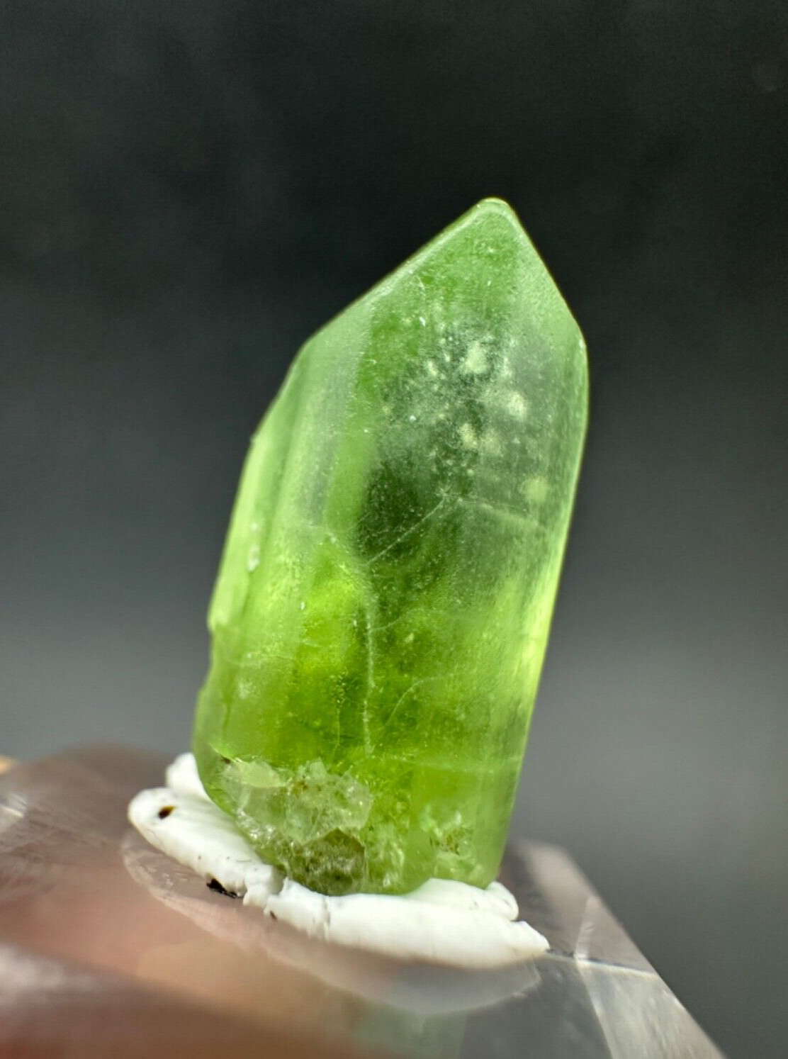 Natural Top Green Peridot Crystal Specimens @ mineral Specimens | eBay
