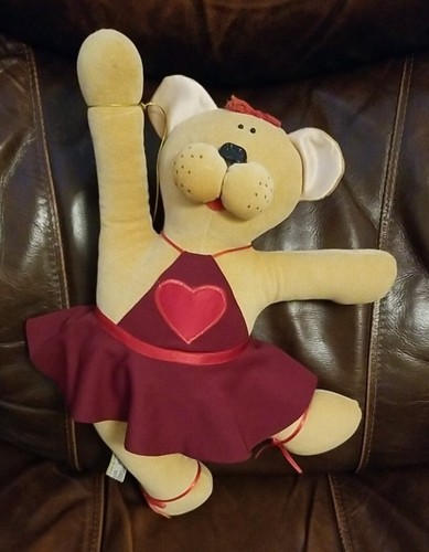 VINTAGE 1980 (44) DAKIN #38 ANNE KLOCKO DESIGN TAN BEAR WEARING DRESS ...