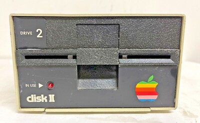 Apple II Floppy Disk Drive 2 A2M0003 + Apple II Disk II Interface Card ...