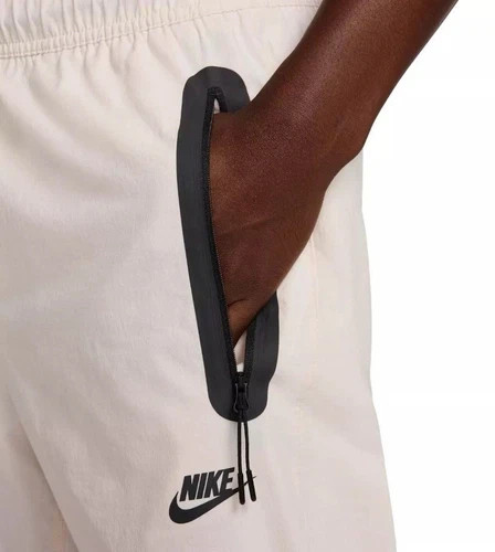 $125 Nike Men's Tech Woven Pants (Light Orewood) HM8241-104 SIZE SMALL ...