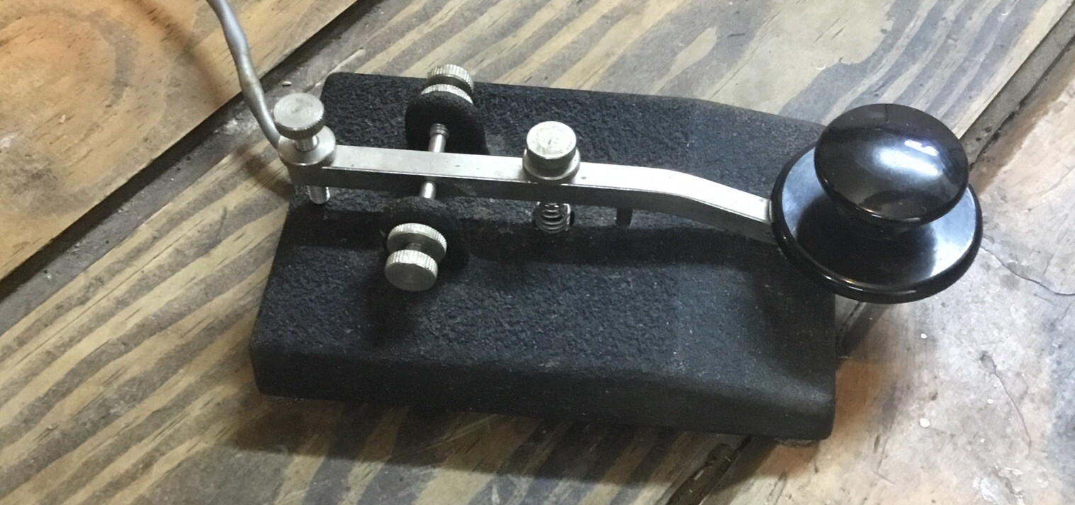 Nye Viking 114-330-001 Master Straight Telegraph Key + Box (very nice ...