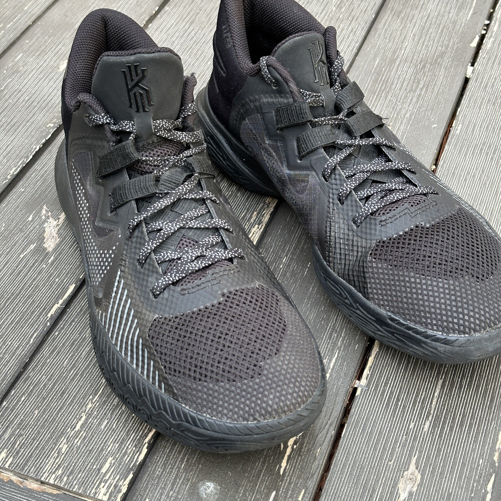 Nike Kyrie Flytrap 5 Triple All Black Basketball Snea… - Gem