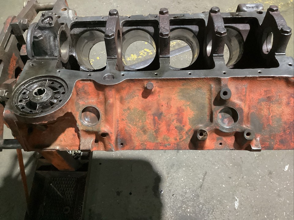 1966 CHEVROLET SMALL BLOCK CHEVY 283 ENGINE BARE BLOCK. SUFFIX: ID. WE ...